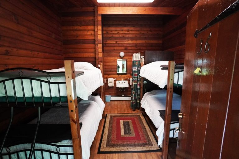 Lodging | Brooks Lodge